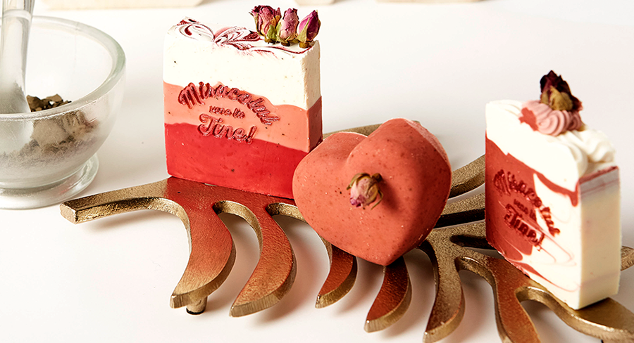 Articole - Laura Busuioc